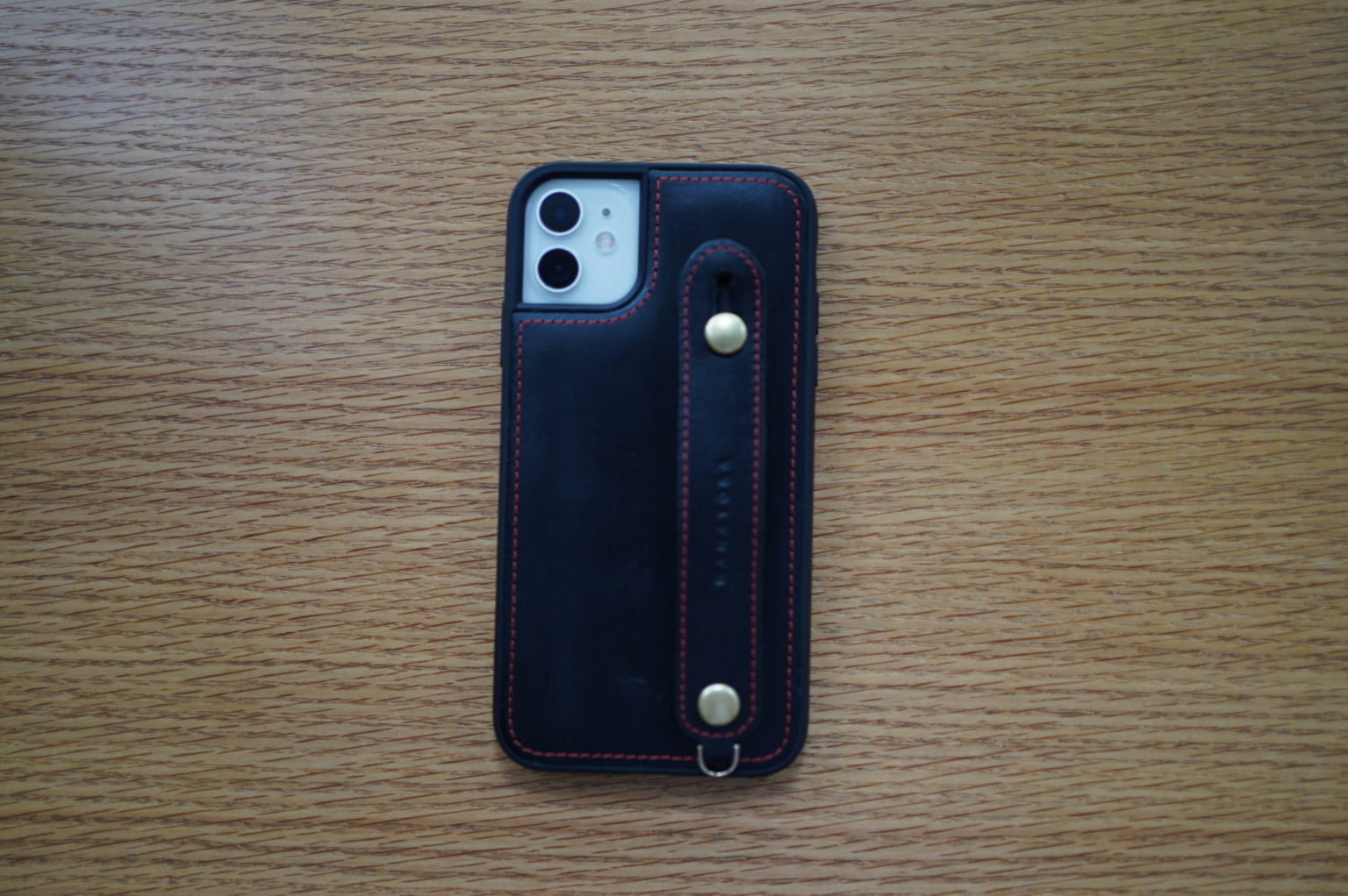 iPhoneにおすすめ！レザーでお洒落なスマホケースはHANATORA | αのEVFが見せる世界